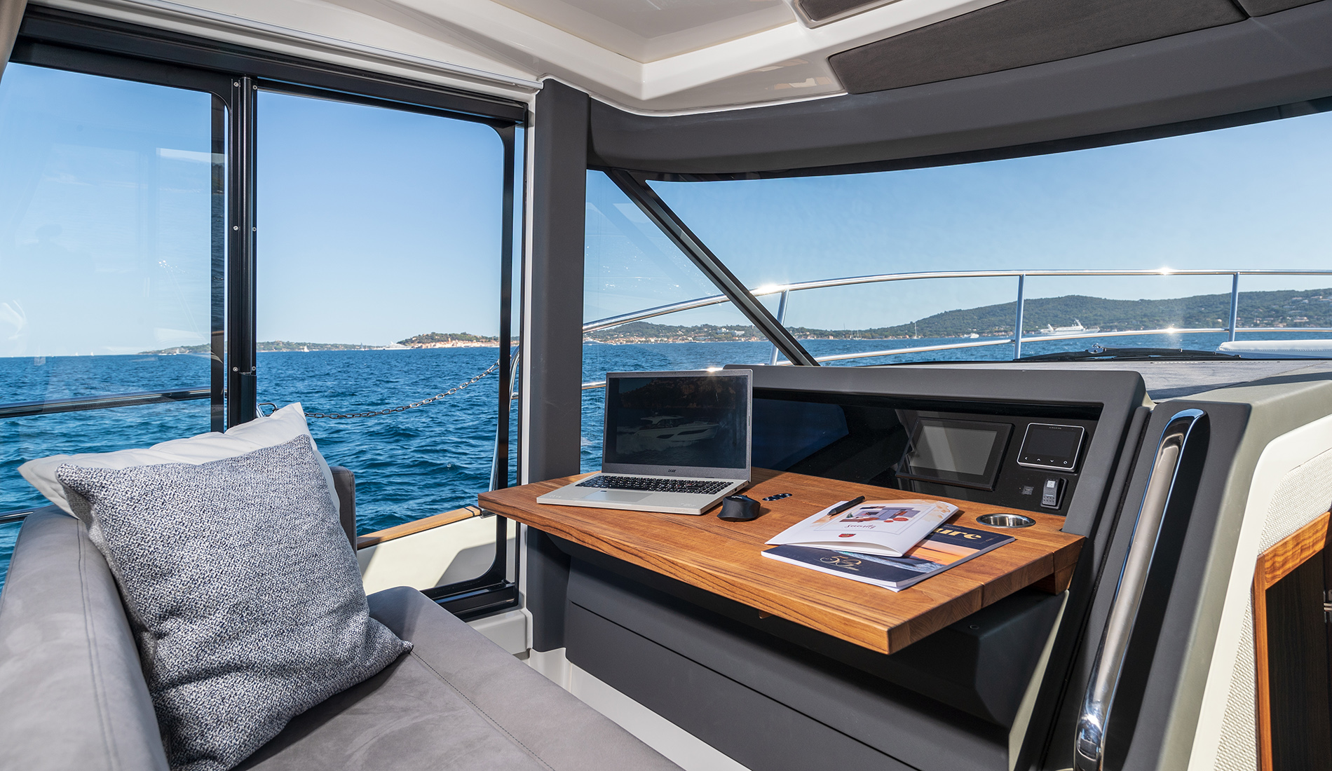 Marex 440 Gourmet Cruiser | Boarnstream Yachting